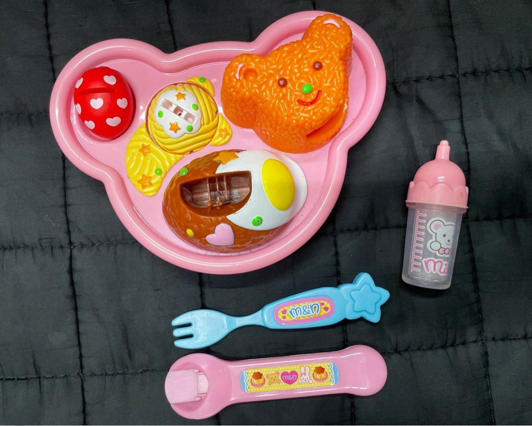 Mell chan foodies set on Carousell