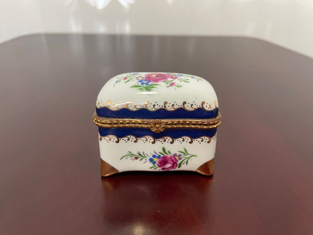 Mini Porcelain Jewellery Box, Women's Fashion, Jewelry & Organisers ...
