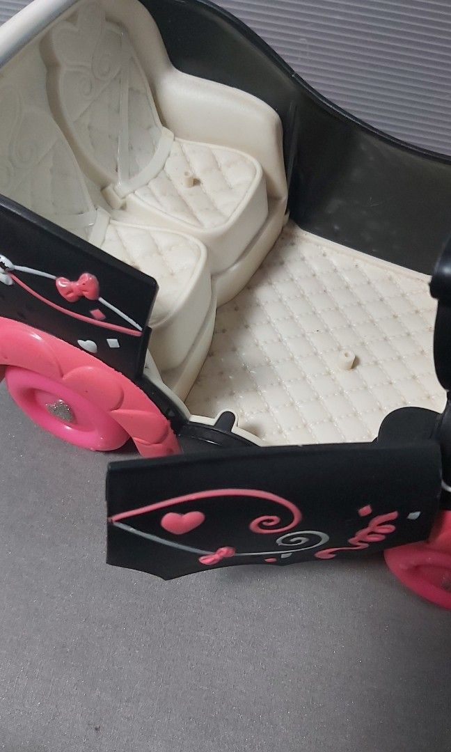 MY LITTLE PONY Pinkie Pie Car, Hobbies & Toys, Toys & Games on Carousell