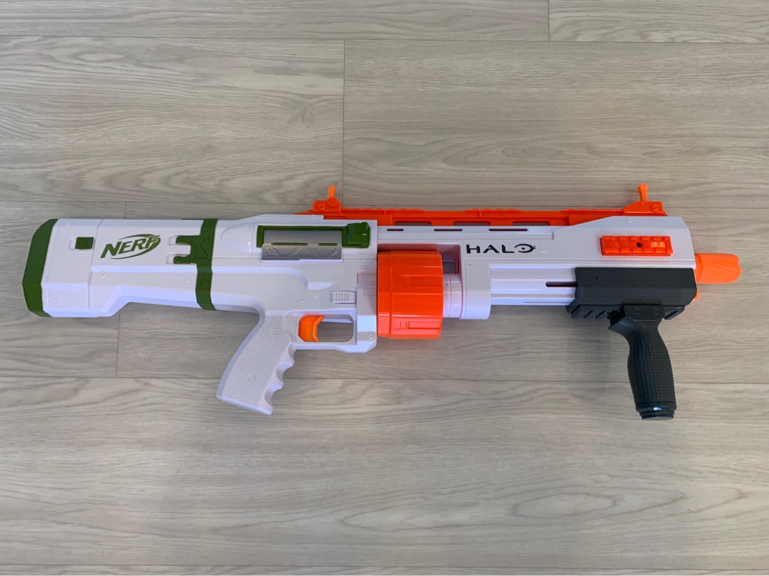 Nerf Halo bulldog, Hobbies & Toys, Toys & Games on Carousell