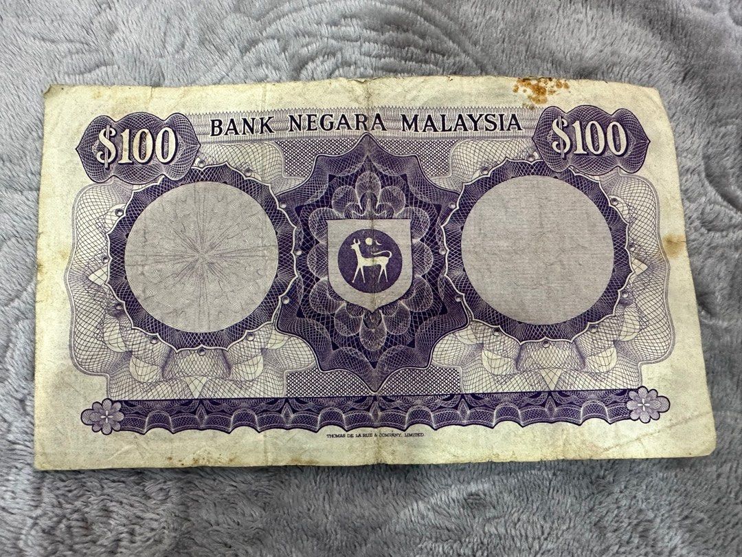 Old 100 ringgit Malaysia note, Hobbies & Toys, Memorabilia ...