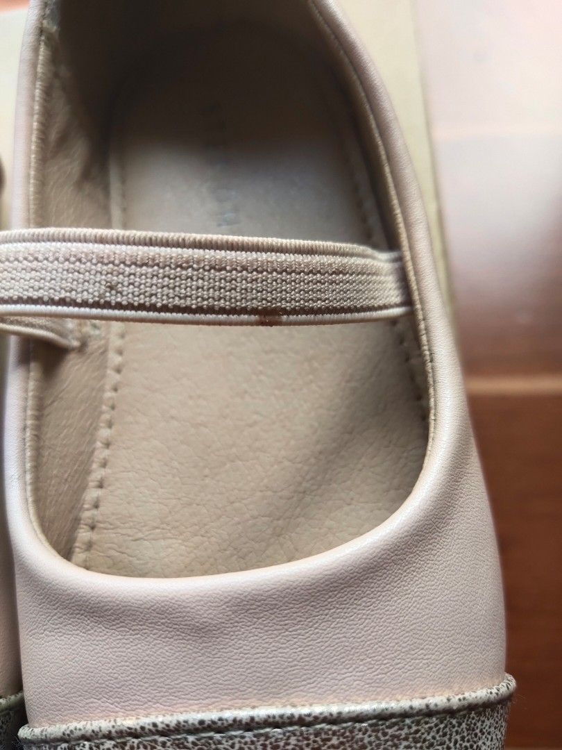 Payless Step One shoe's on Carousell