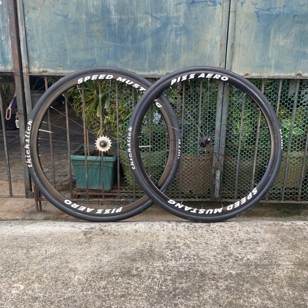 PIZZ AERO SPEED MUSTANG WHEEL SET FIXED GEAR on Carousell