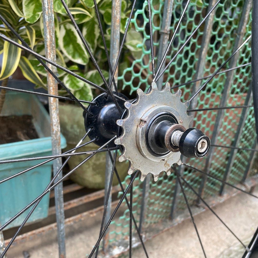 PIZZ AERO SPEED MUSTANG WHEEL SET FIXED GEAR on Carousell