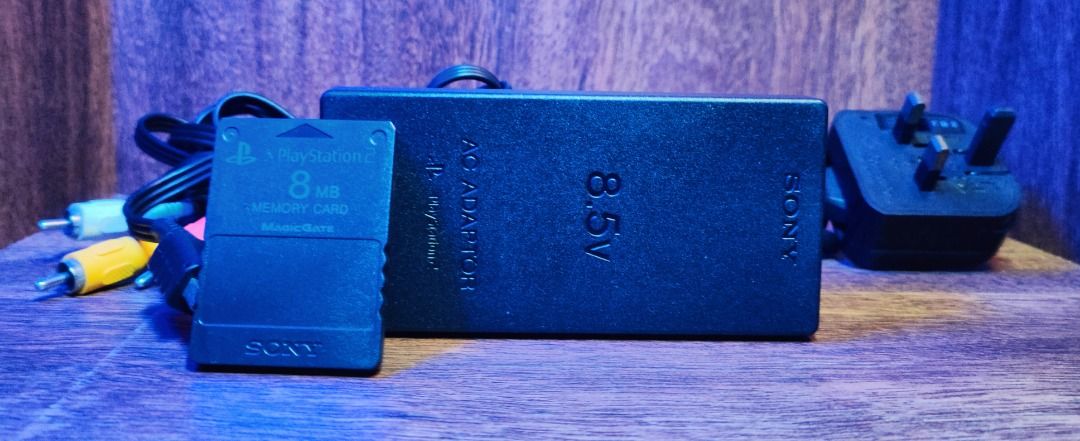 Playstation 2 Slim (PS2) SCPH-77004, Video Gaming, Video Game Consoles ...