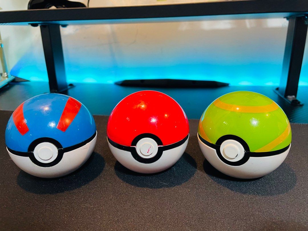Pokemon pokeball set, Hobbies & Toys, Toys & Games on Carousell