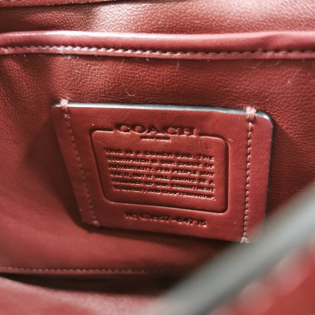 Preloved Saddlebag COACH *KAT Saddle, Fesyen Wanita, Tas & Dompet di Carousell