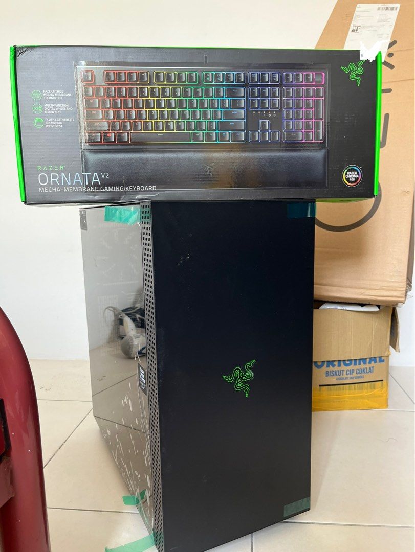 Razer Casing And Keyboard Combo Set, Computers & Tech, Parts ...