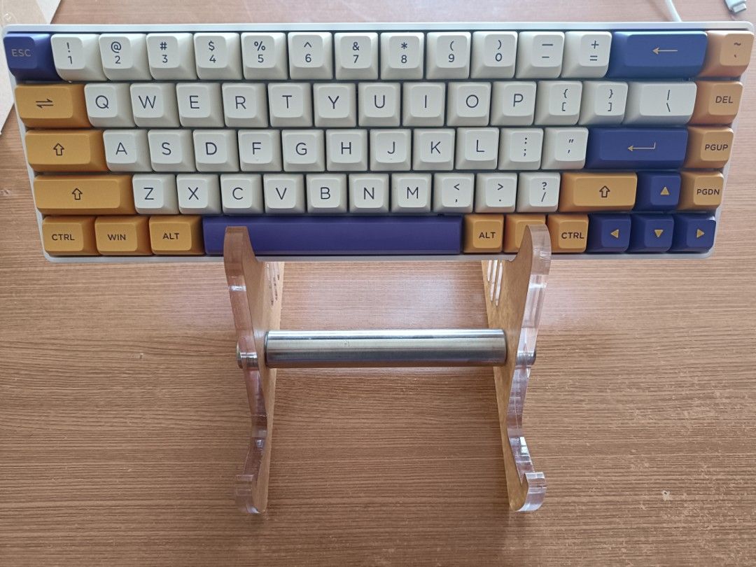 RK68 Akko Lakers Keycaps Gazzew Boba U4T 62g, Computers & Tech, Parts ...