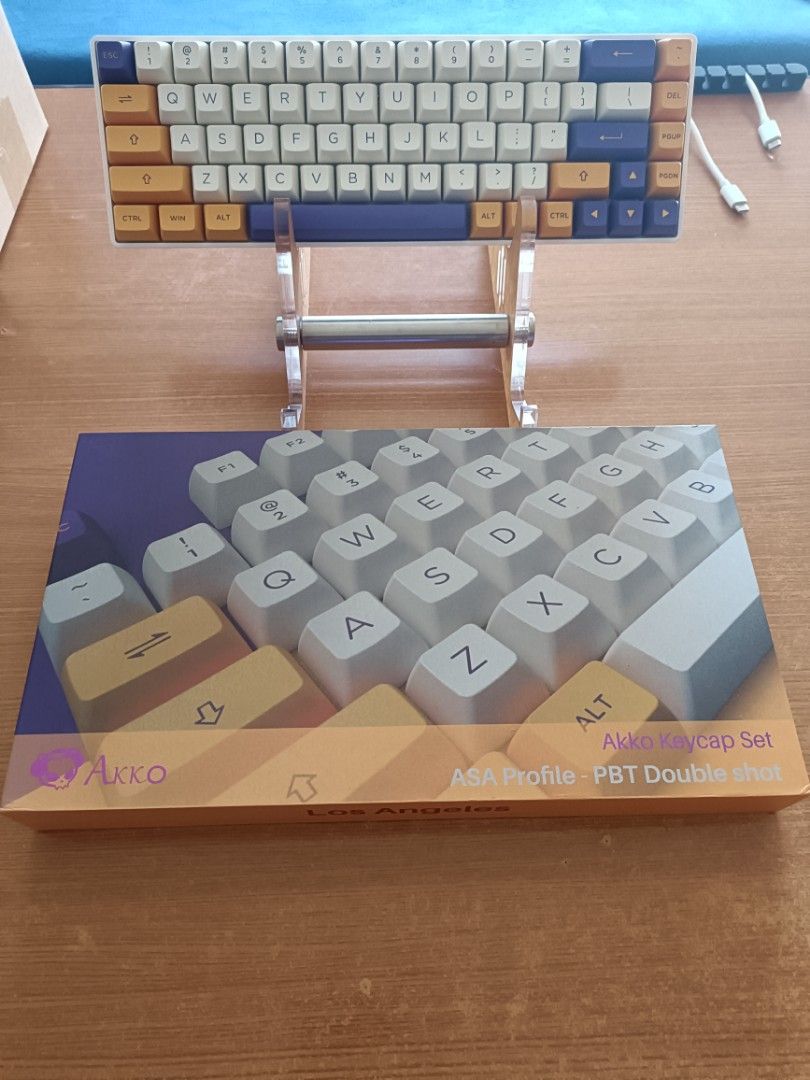 RK68 Akko Lakers Keycaps Gazzew Boba U4T 62g, Computers & Tech, Parts ...