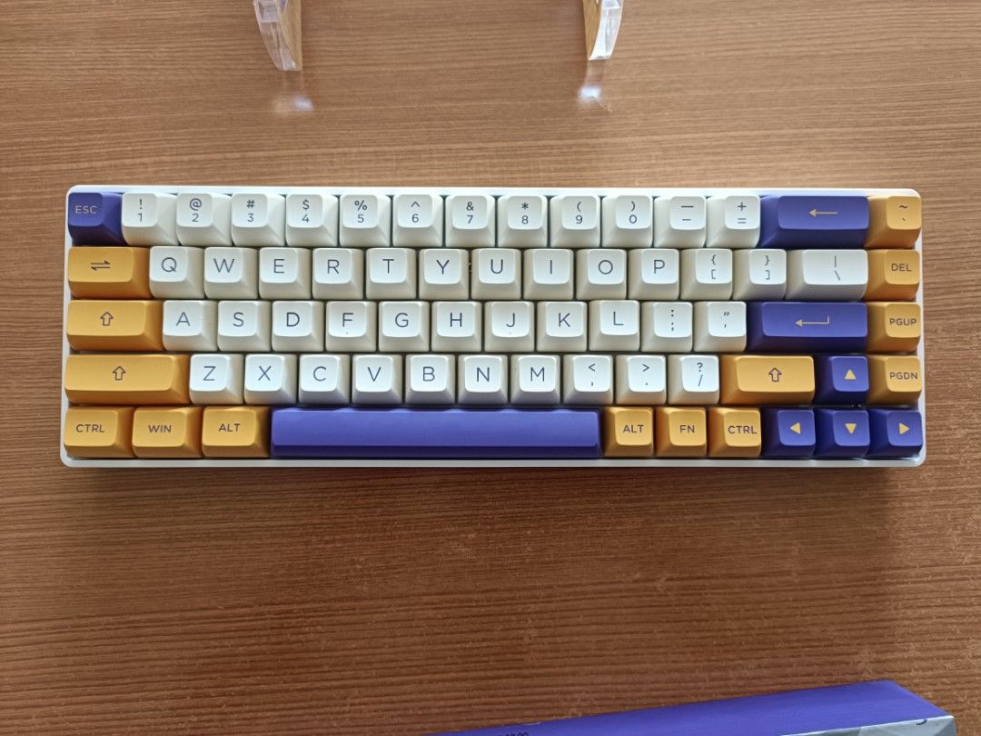 RK68 Akko Lakers Keycaps Gazzew Boba U4T 62g, Computers & Tech, Parts ...