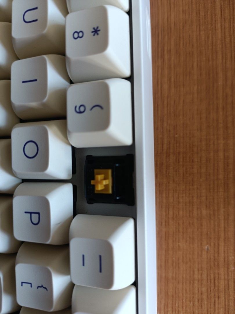 RK68 Akko Lakers Keycaps Gazzew Boba U4T 62g, Computers & Tech, Parts ...