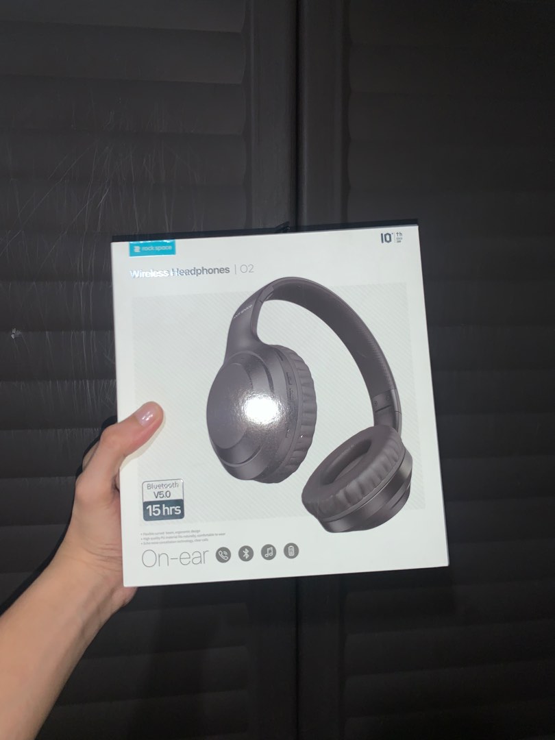 rockspace wireless headphones 02 on Carousell