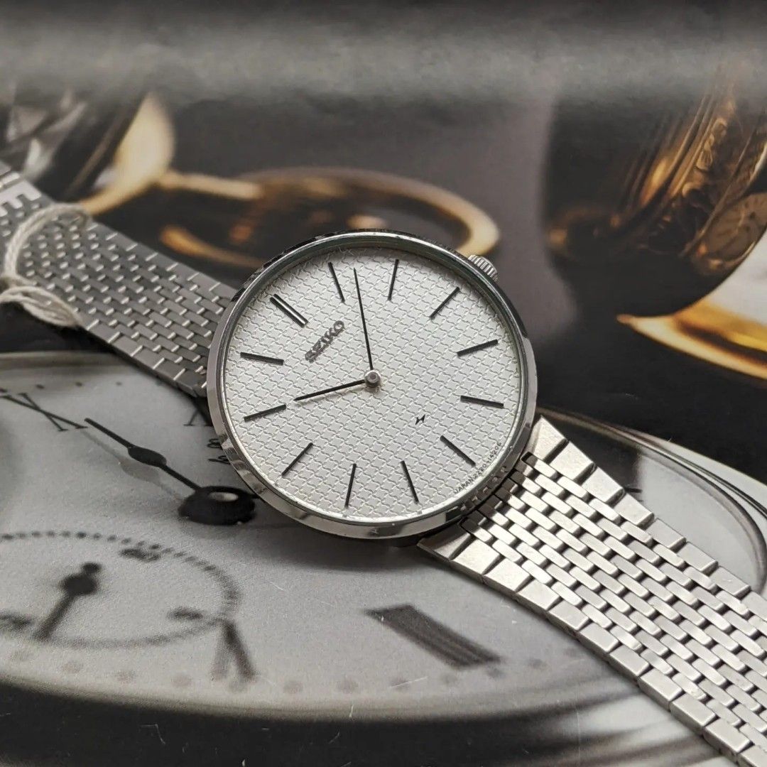 SEIKO 24 JEWELS MANUAL WINDING 2220-0540 1975's, Men's Fashion, Watches ...