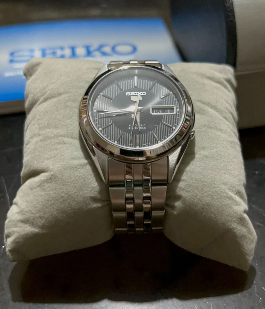 Seiko 5 SNKL23K1 Automatic Watch, Luxury, Watches on Carousell