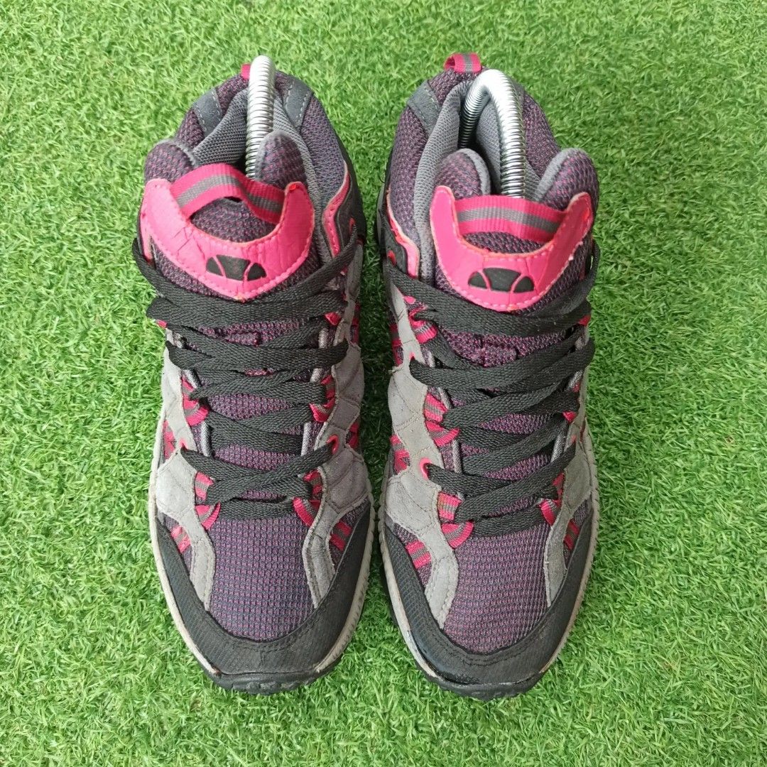 Sepatu Hiking Ellesse Vibram, Fesyen Wanita, Sepatu di Carousell
