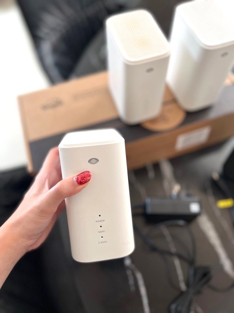 Singtel Wifi Mesh & Router Set, Computers & Tech, Parts & Accessories ...