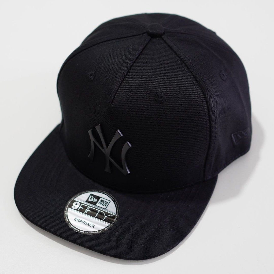 SNAPBACK CAP A-FRAME NY NEW YORK YANKEES NEW ERA METAL BADGE BLACK, Men ...