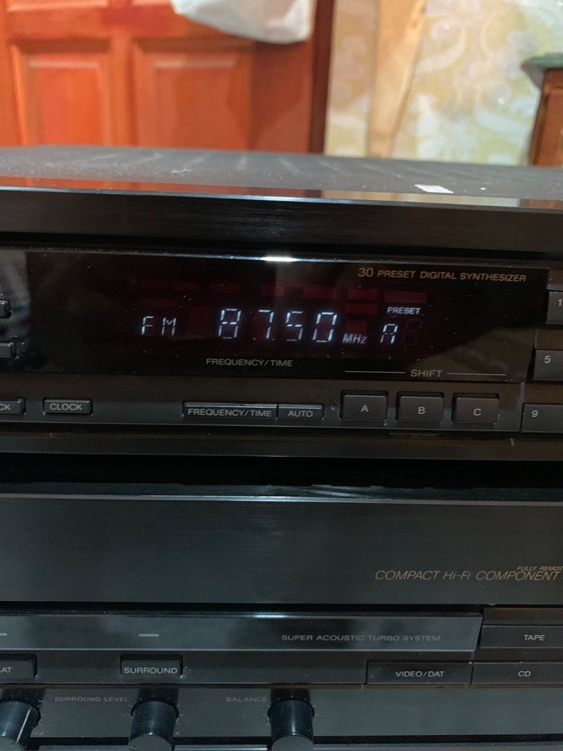 Sony lbt-v502, Hobbies & Toys, Music & Media, CDs & DVDs on Carousell