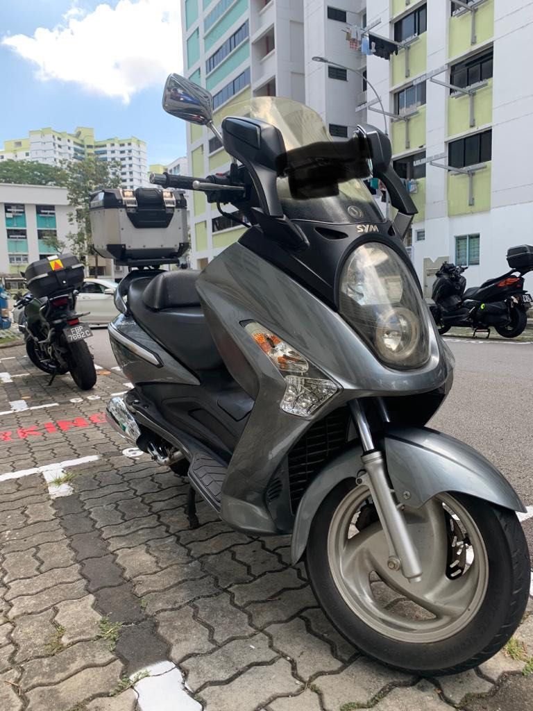 SYM GTS 200, Motorcycles, Motorcycles for Sale, Class 2B on Carousell