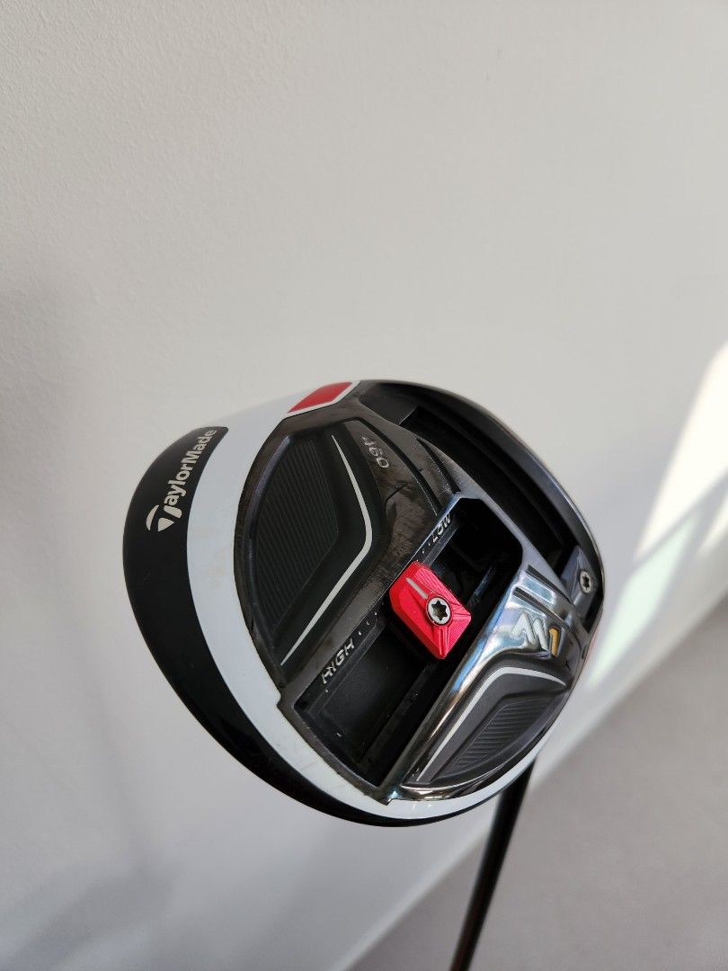 Taylormade M1 Driver, Sports Equipment, Sports & Games, Golf on Carousell