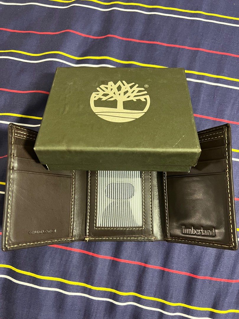 Timberland Trifold Wallet, Men's Fashion, Watches & Accessories ...