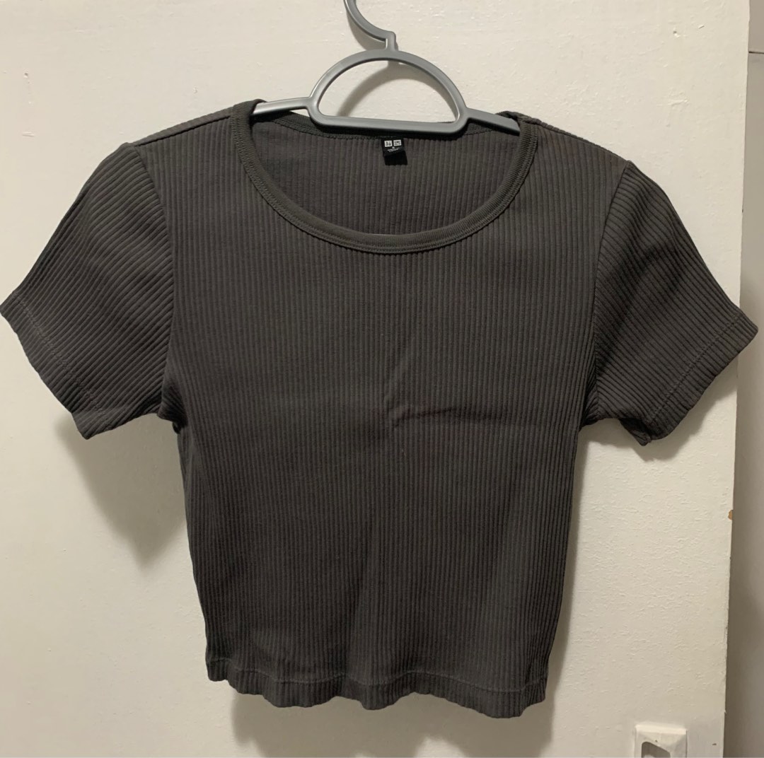 uniqlo dark gray ribbed fitted top on Carousell