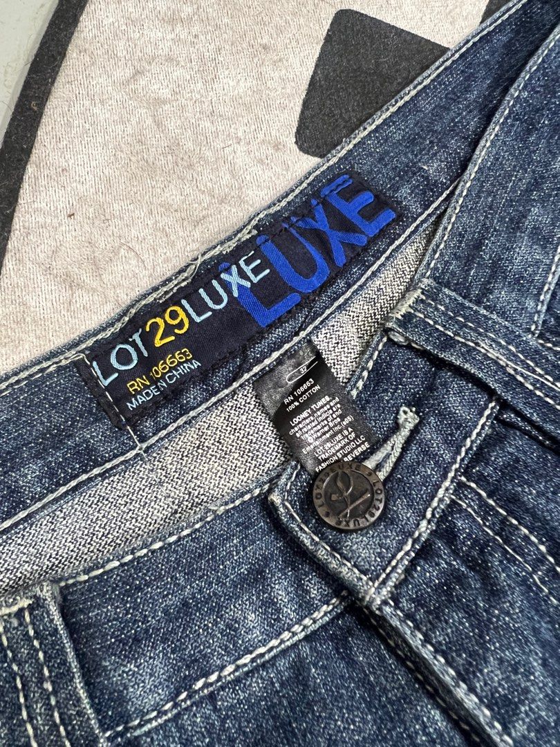 VINTAGE LOT29 LUXE JEANS CARTOON NETWORK, Men's Fashion, Bottoms, Jeans ...