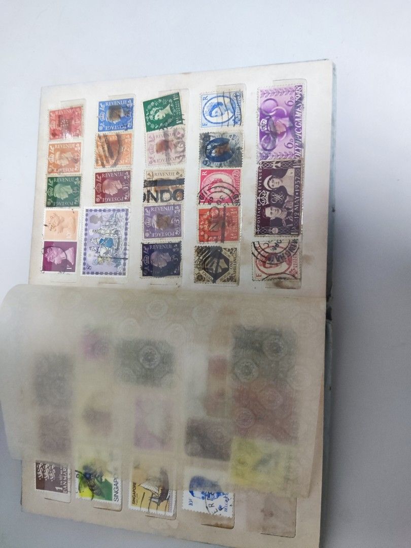 Vintage stamp album 12, Hobbies & Toys, Memorabilia & Collectibles ...