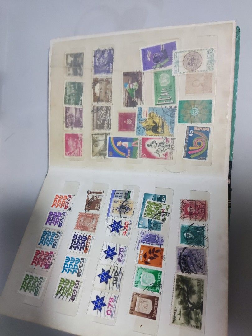 Vintage stamp album 1, Hobbies & Toys, Memorabilia & Collectibles ...
