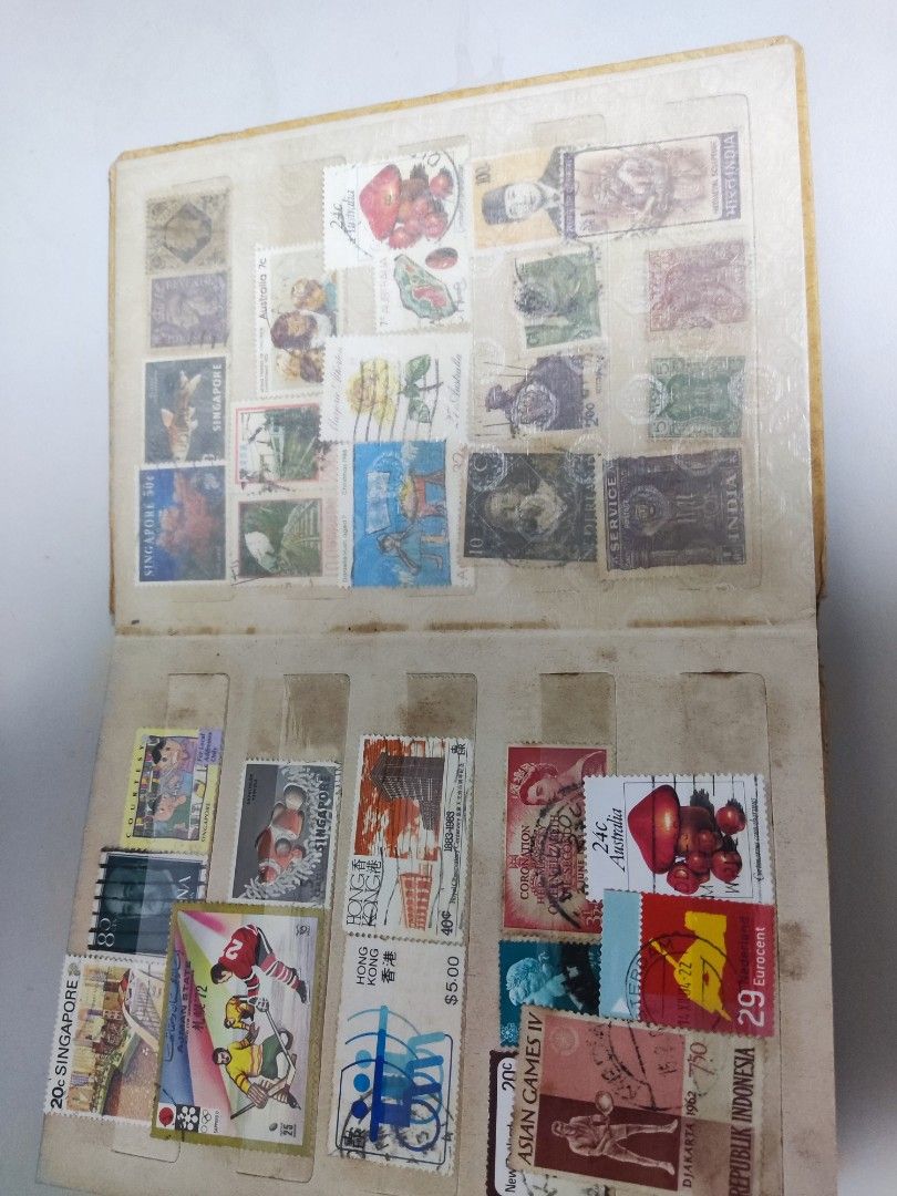 Vintage stamp album 8, Hobbies & Toys, Memorabilia & Collectibles ...