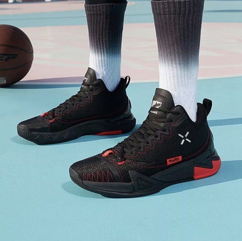 XTEP SHARK Men Basketball Shoes on Carousell