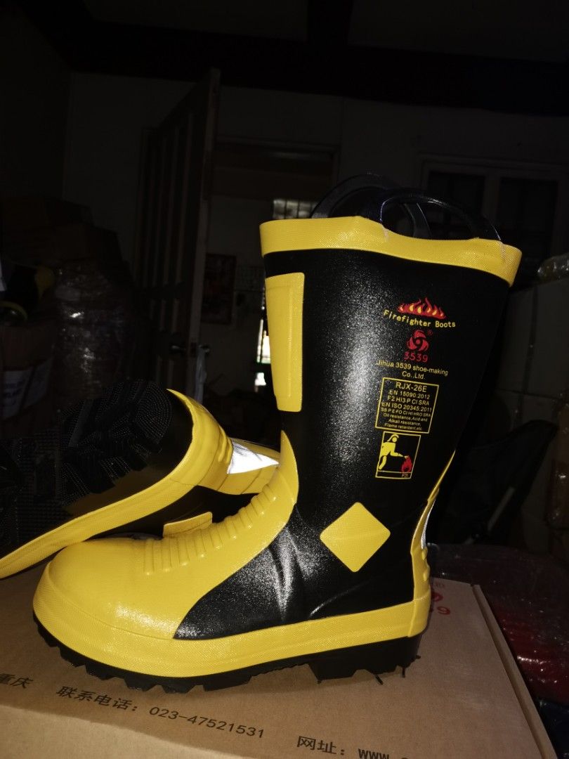3539 FIRE BUSTER FIRE FIGHTING BOOTS on Carousell