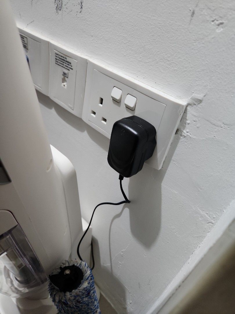 Airbot iClean Pro Wet Dry Cordless Vacuum Cleaner, TV & Home Appliances ...