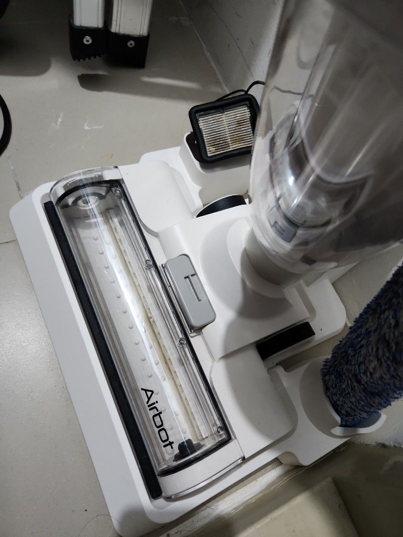 Airbot iClean Pro Wet Dry Cordless Vacuum Cleaner, TV & Home Appliances ...