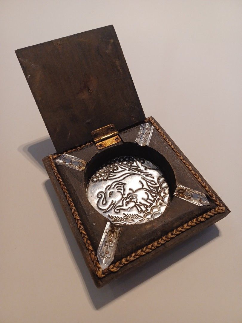 Ashtray Bali |Asbak Bali |Price per unit, Furniture & Home Living, Home ...