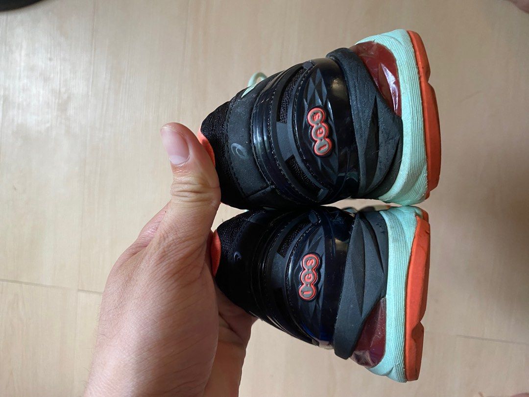 Asics GT-2000 Fluid Ride on Carousell