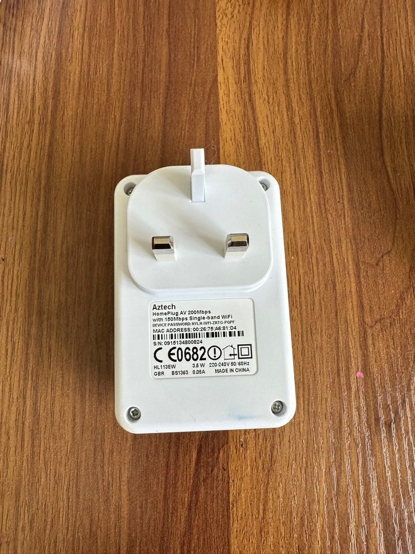 Aztech Wifi extender set of 2, Computers & Tech, Parts & Accessories ...