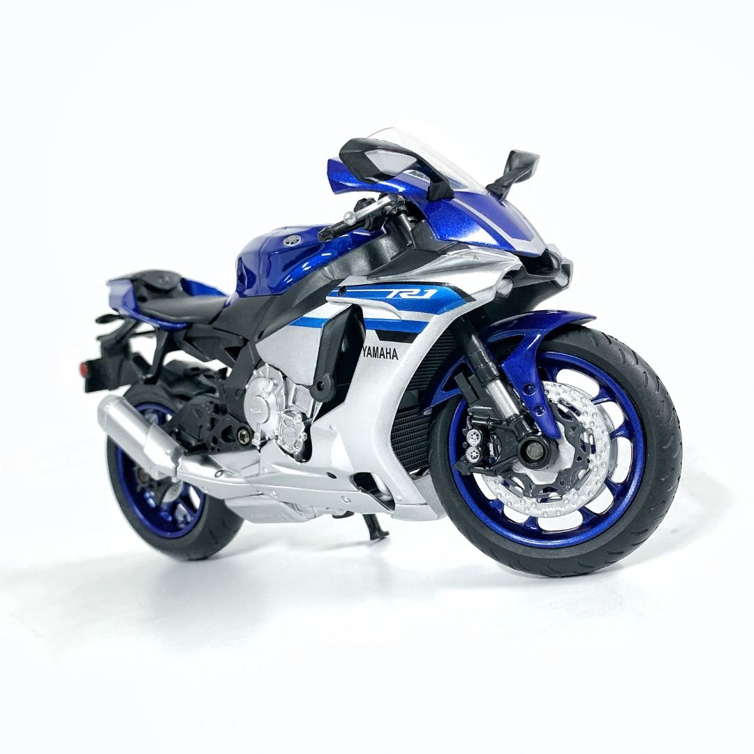BNIB Yamaha R1 1:12 Scale Model, Motorcycles, Motorcycle Accessories on ...