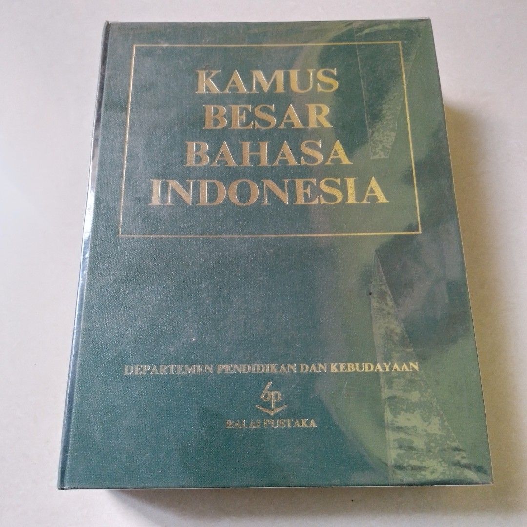 Buku Kamus Besar Bahasa Indonesia KBBI Depdikbud Balai Pustaka 1988 Cet Pertama BP 3658, Buku ...