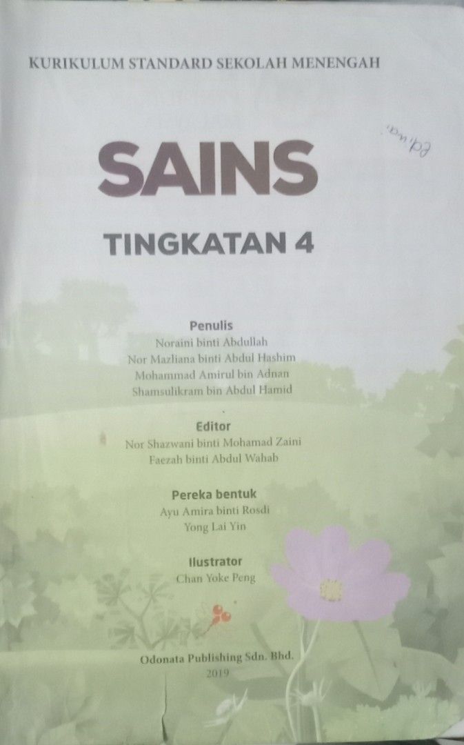Buku Teks Sains Tingkatan 4, Hobbies & Toys, Books & Magazines, Textbooks on Carousell