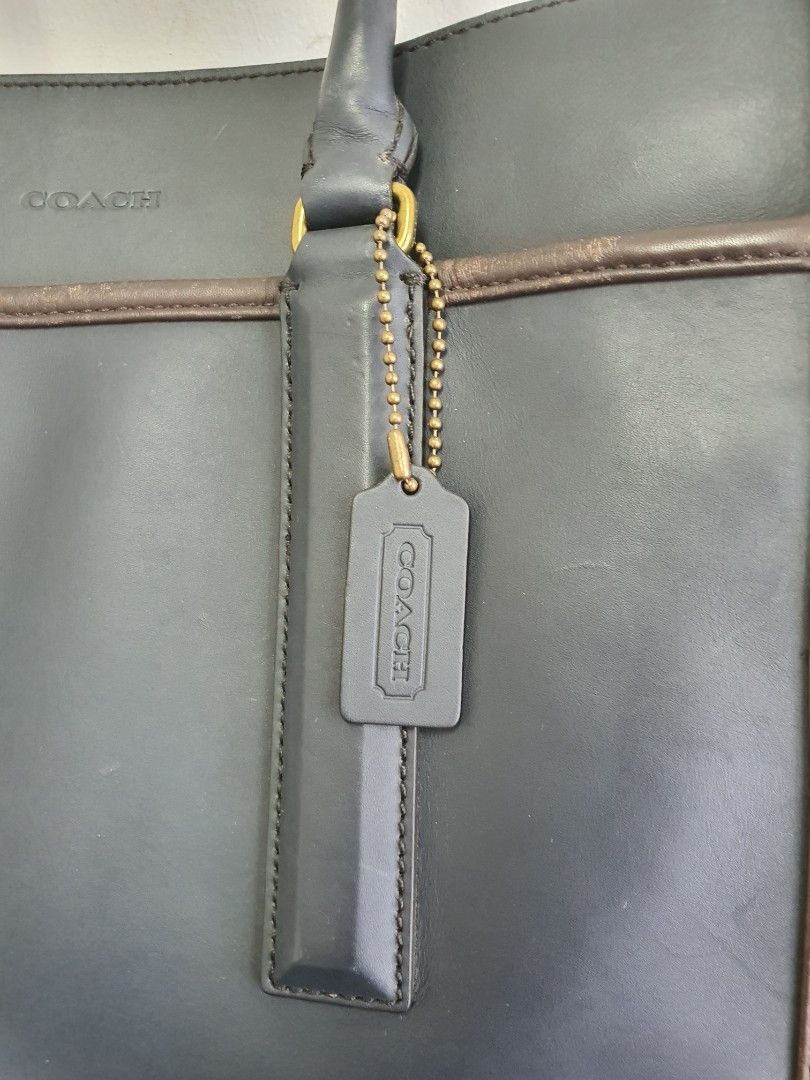 Coach 70725 Leather Tote Unisex, Men's Fashion, Bags, Briefcases on ...