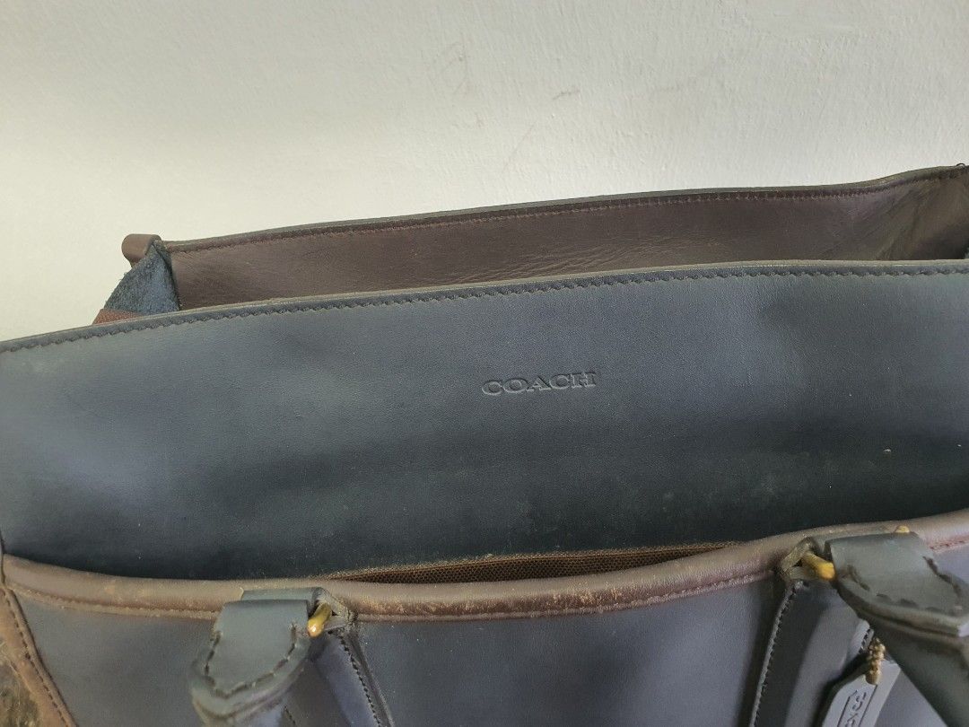 Coach 70725 Leather Tote Unisex, Men's Fashion, Bags, Briefcases on ...