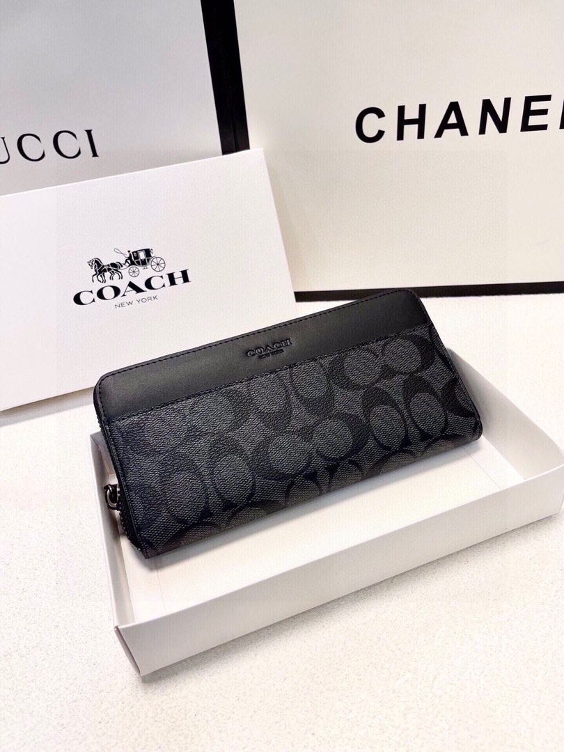 Coach Wallet, Men's Fashion, Watches & Accessories, Wallets & Card ...