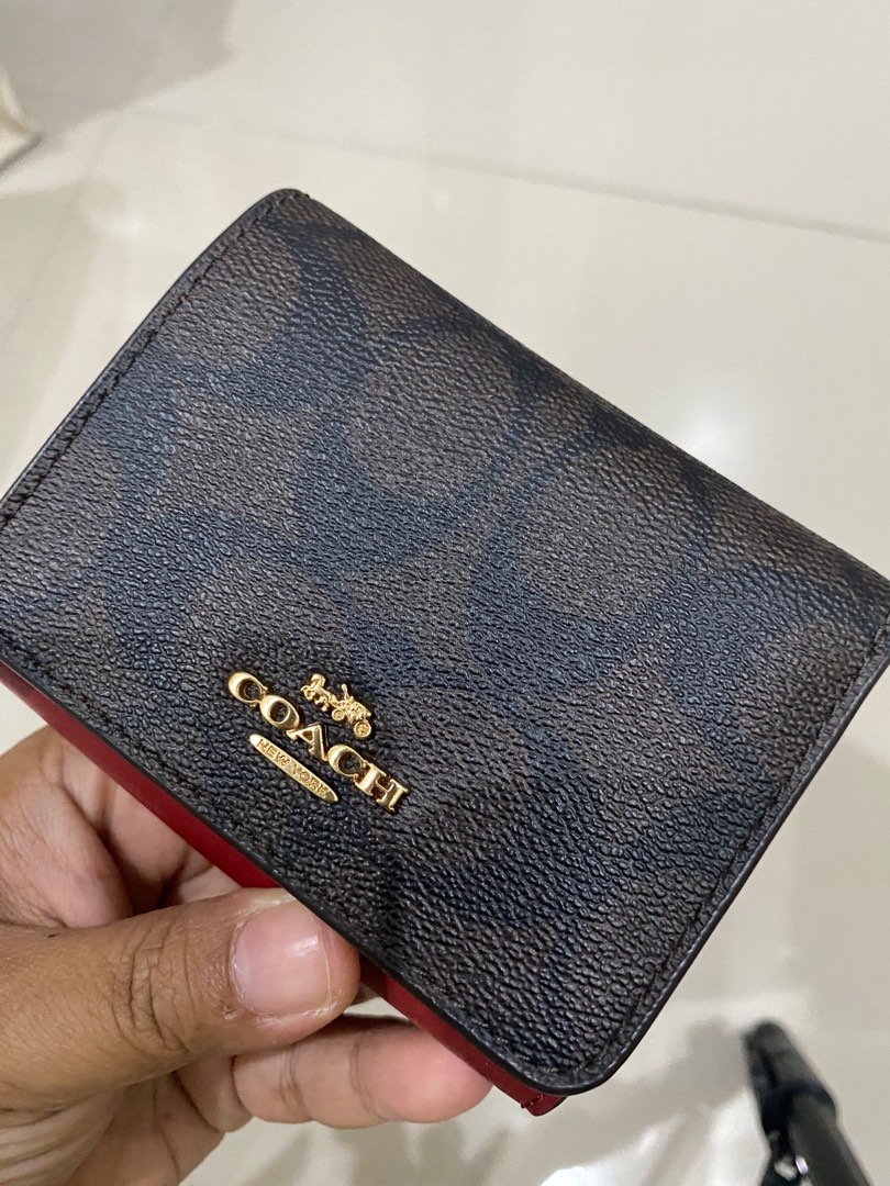 Coach wallet, Women's Fashion, Bags & Wallets, Purses & Pouches on ...