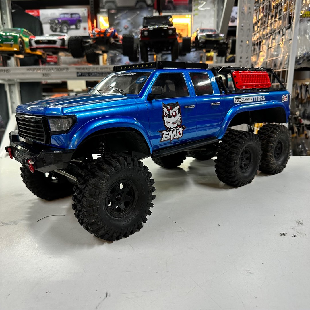 [PRE-OWNED] CROSSRC AT6 6x6 SCALE & TRAIL CRAWLER TRX6, Hobbies & Toys ...