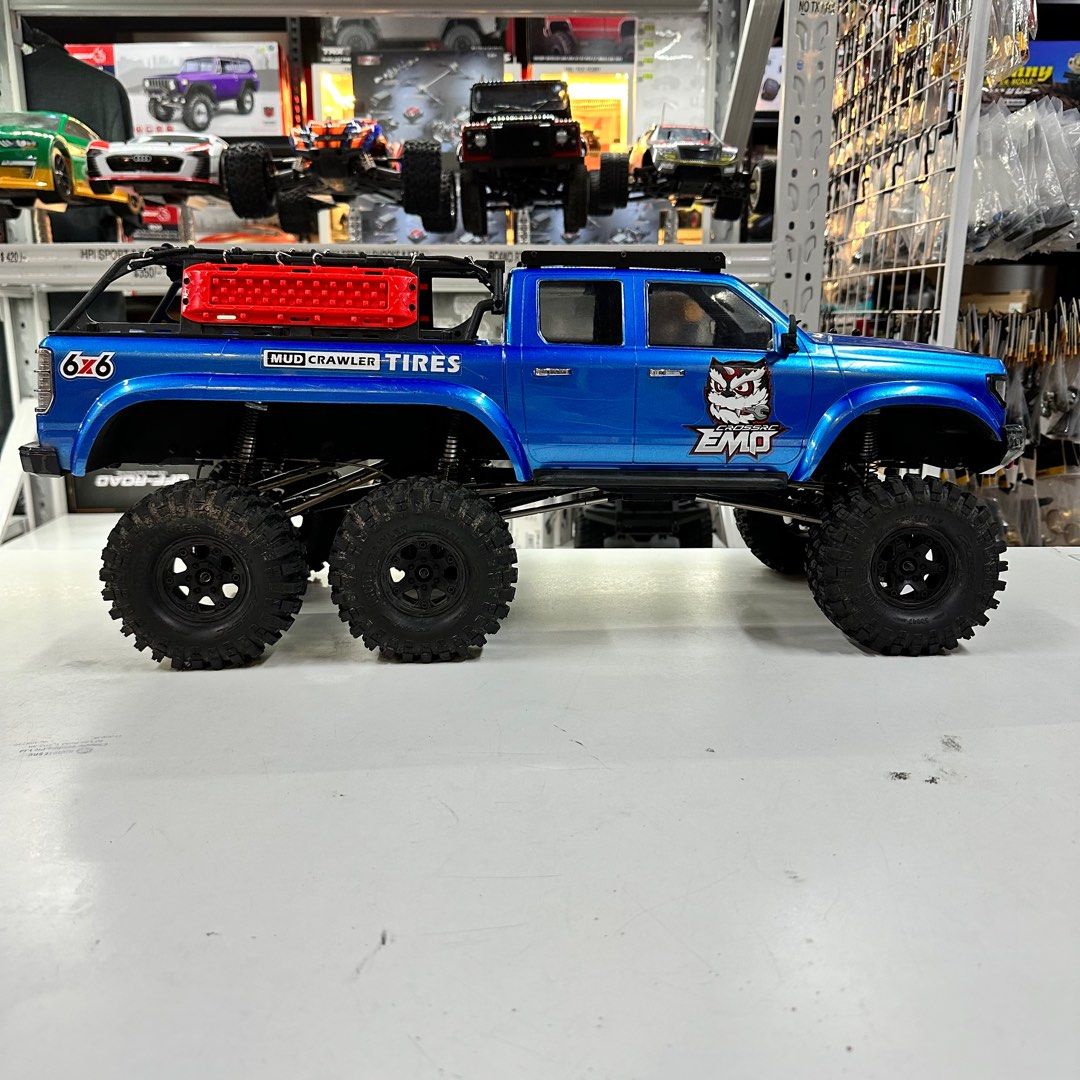 [PRE-OWNED] CROSSRC AT6 6x6 SCALE & TRAIL CRAWLER TRX6, Hobbies & Toys ...