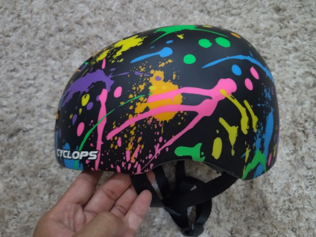 Cyclops Helmets, Sports Equipment, Sports & Games, Skates, Rollerblades ...