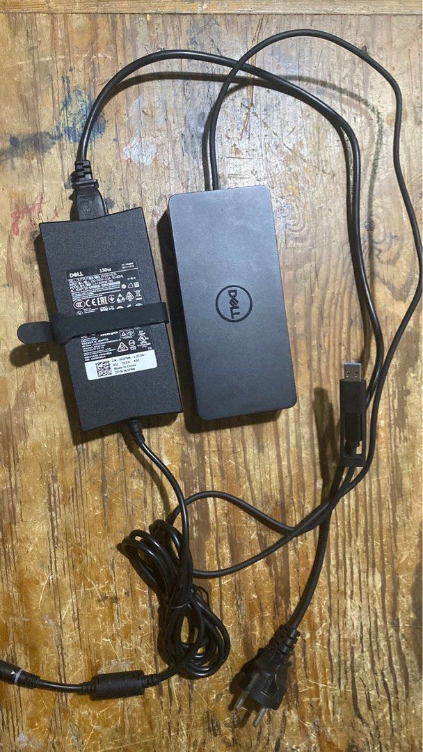 DELL D6000 Universal Docking, Elektronik, Komputer, Lainnya di Carousell