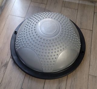 Dotted Balance Ball, Sports Equipment, Exercise & Fitness, Weights ...
